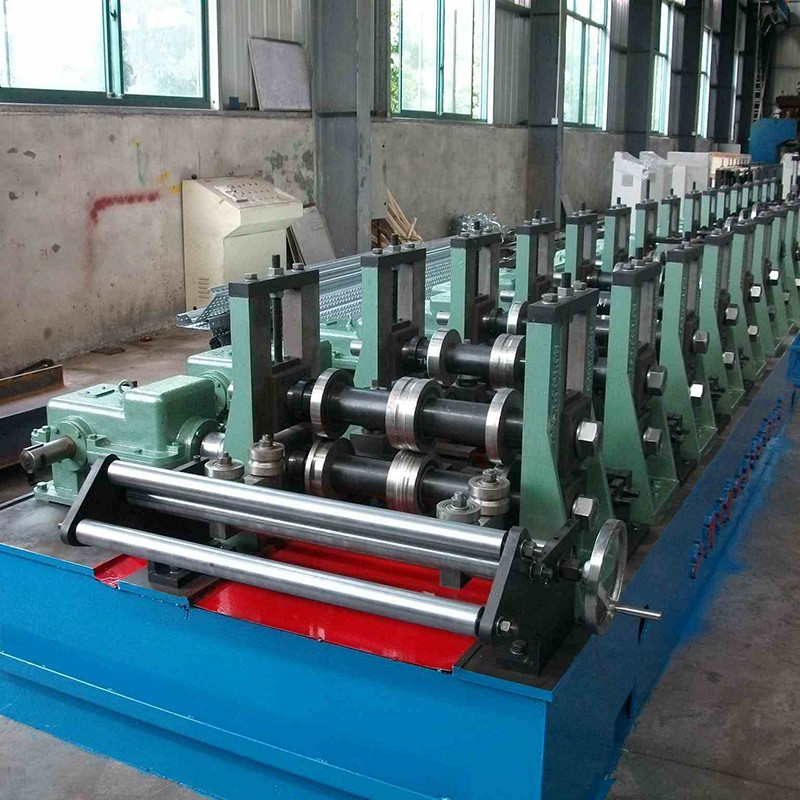 Full Automatic Cable Tray Making Machine With Hydraulic Cutting For 0.8 ...
